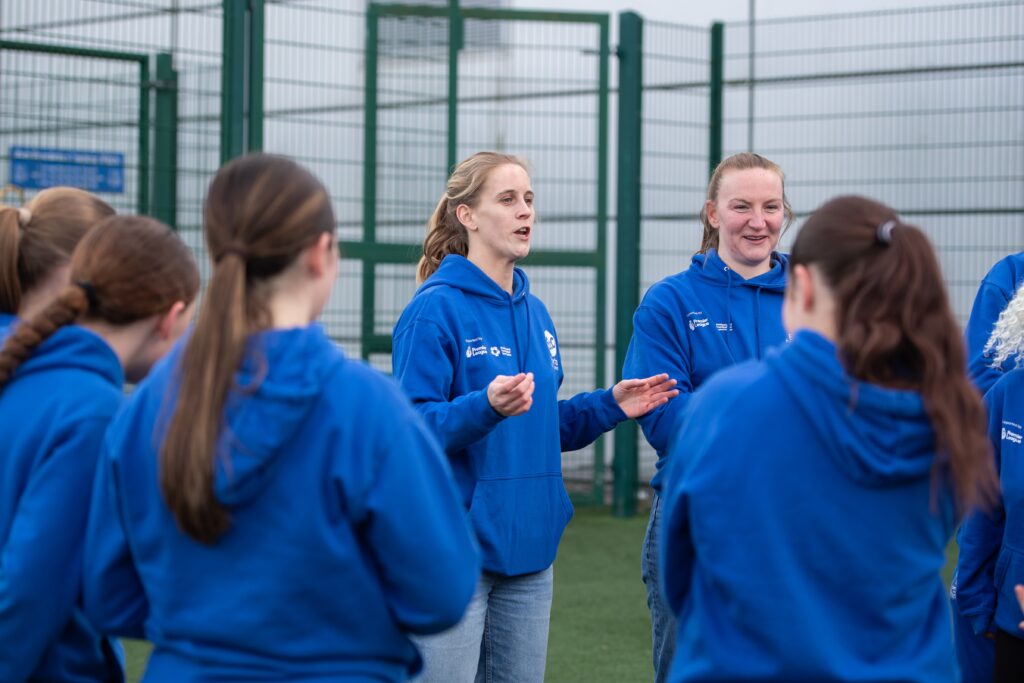 Everton Stars Courtney Brosnan and Katja Snoeijs Inspire Team England ...