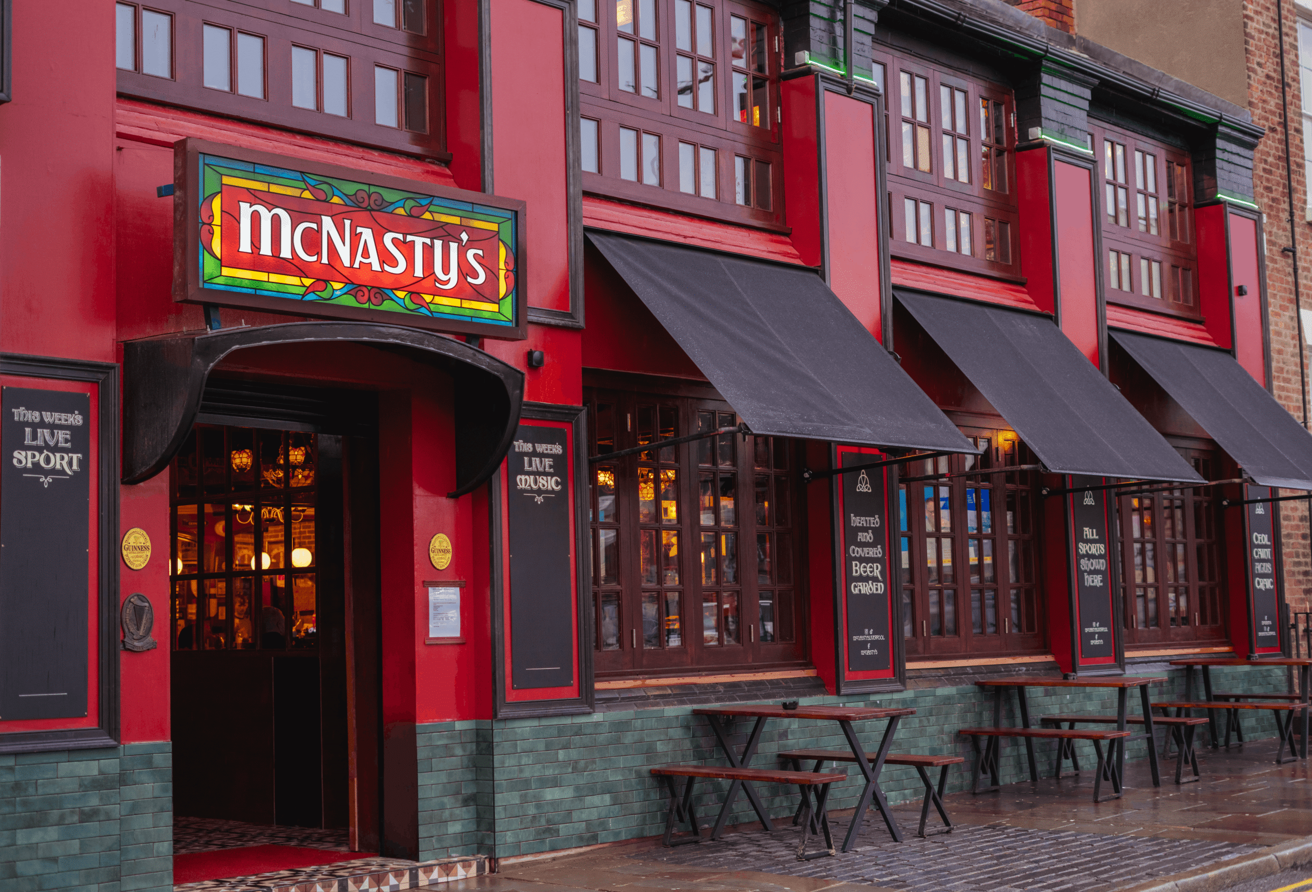 New Irish-inspired pub McNasty’s brings music, sport and rooftop vibes